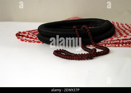 Arabic traditional clothing accessories called Shemagh,white ghutrah ...