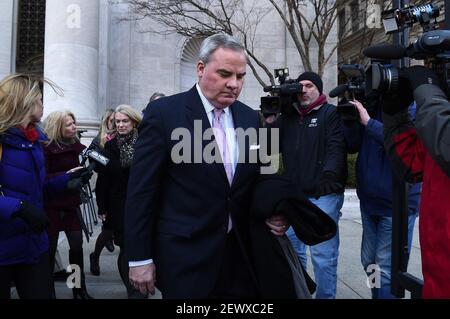 Connecticut Gov. John G. Rowland gives remarks as he stands at the ...