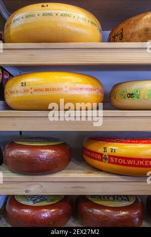 Edam village and cheese Stock Photo - Alamy