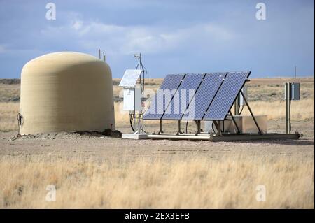 Oil Wellhead in the oil field Stock Photo - Alamy
