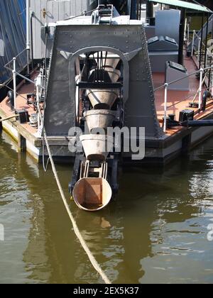 Chain and bucket excavator Stock Photo - Alamy