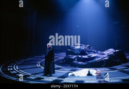 Anthony Raffell (Wotan), Linda Esther Gray (Brunnhilde) in THE VALKYRIE ...