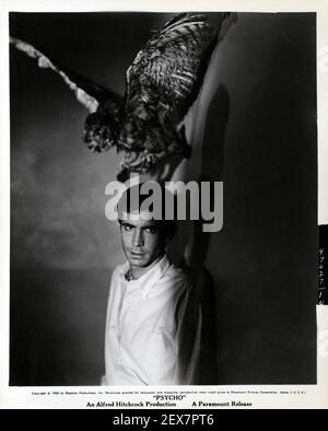 Psycho. Advertisement / poster. Alfred Hitchcock. 1960. The film feat ...