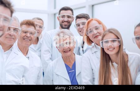 large group of medical researchers standing together Stock Photo - Alamy