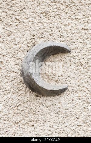Alphabet letter R on gray stucco texture Stock Photo - Alamy