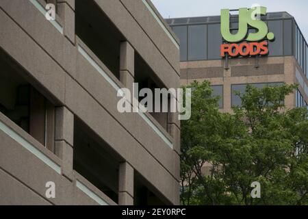The headquarters of US Foods in Rosemont, Illinois Stock Photo - Alamy