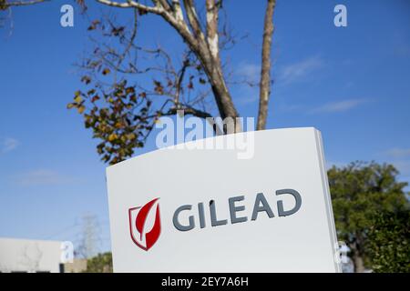 The headquarters campus of Gilead Sciences Stock Photo - Alamy