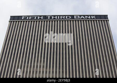 The headquarters of Fifth Third Bank Stock Photo - Alamy