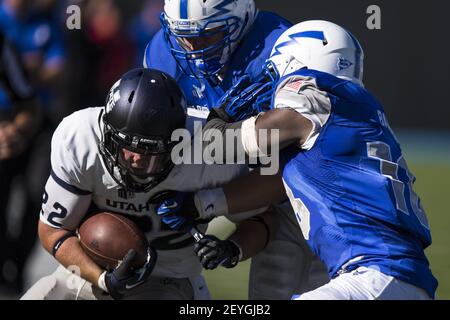Utah State tight end Keegan Anderson carries the ball into the end zone ...