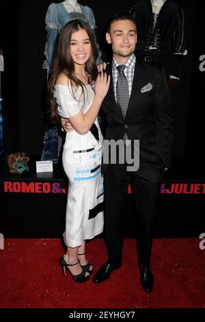 Hailee Steinfeld And Douglas Booth Romeo And Juliet