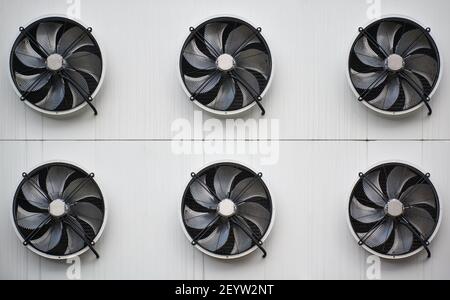 Hvac System Units at Top of Building Stock Photo - Alamy