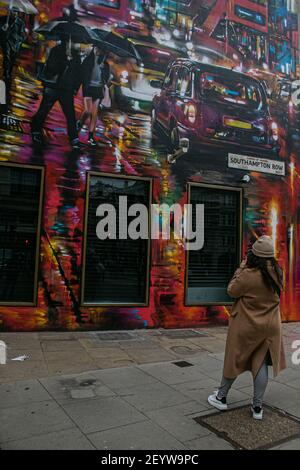 Street mural by Dan Kitchener in Coventry Stock Photo - Alamy