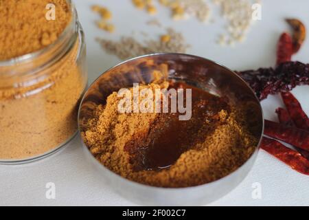 Idli Podi or chutney Powder- dry condiment for South Indian breakfast ...