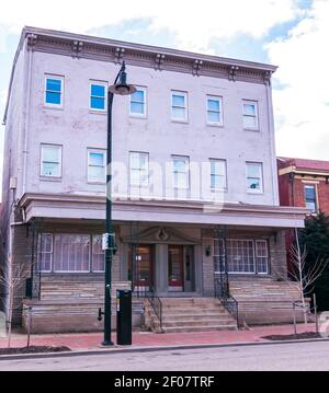 Buildings in the Allegheny West neighborhood along Western Avenue ...