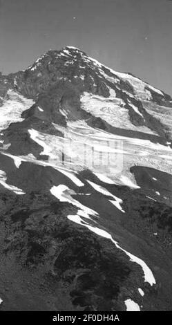 Pyramid Peak, Mount Rainier, with Point Success in background , August ...