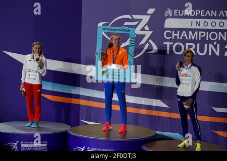 TORUN, POLAND - MARCH 6: Justyna Swiety-Ersetic of Poland, Femke Bol of ...