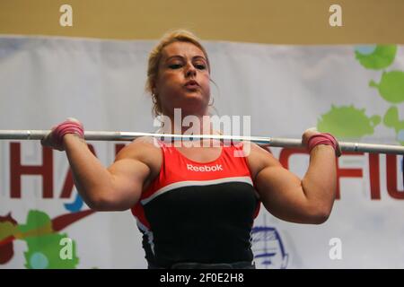 Weightlifter Lydia Valentin in her third attempt during the Spanish ...