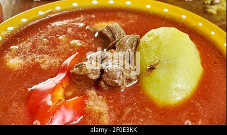 Csango Goulash - wonderfully balanced Hungarian Goulash in the style of ...