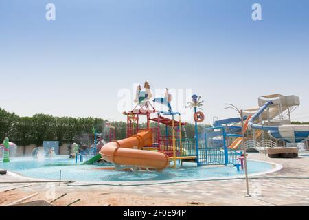 water park, Water slides, rides and slides realistic waterpark pool ...