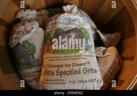 Jaemor Farm Market in Alto, Georgia, is popular with locals and ...