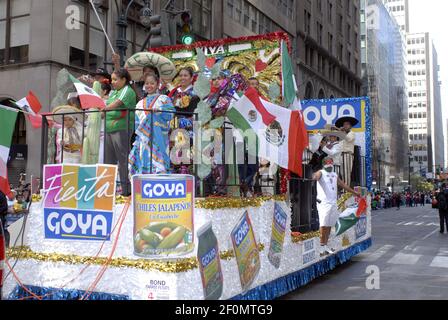 Mexican Independence Day Parade; NYC Stock Photo - Alamy