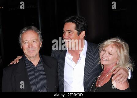 Dean Cain, dad Christopher Cain and mom Sharon Cain. 2 May 2007 ...