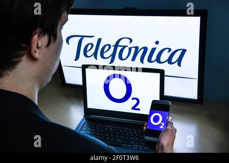 Logo O2 Telefonica Stock Photo - Alamy