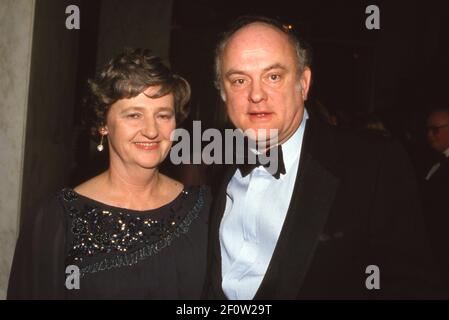 Gordon Jump Circa 1987 Credit: Ralph Dominguez/MediaPunch Stock Photo ...