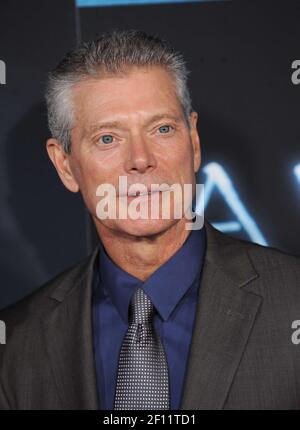 STEPHEN LANG AVATAR LOS ANGELES PREMIERE HOLLYWOOD LOS ANGELES CA USA 16 December 2009 Stock ...