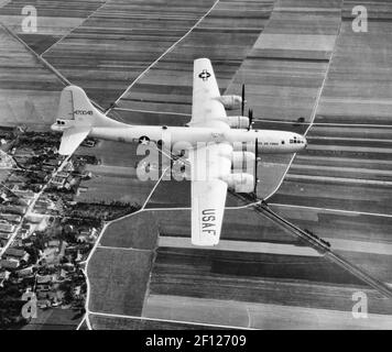 Boeing B-29 Superfortress, Side-View in Flight. Boeing B-29 Superfortress, Side-View in Flight ...
