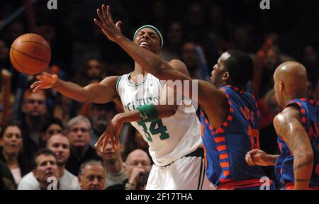 FOURTH STORY, from left: Paul Gleason, Mimi Rogers, Mark Harmon, 1991 ...