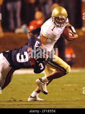 Georgia Tech quarterback Reggie Ball throws during practice Tuesday ...