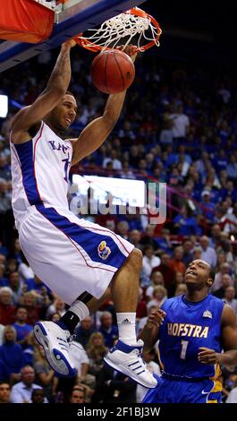 Xavier Henry Dunk Hd