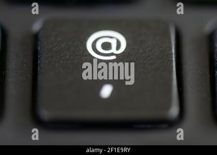At Sign and apostrophe key on a laptop keyboard Stock Photo - Alamy