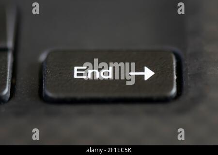 Right arrow and End key on a laptop Stock Photo - Alamy