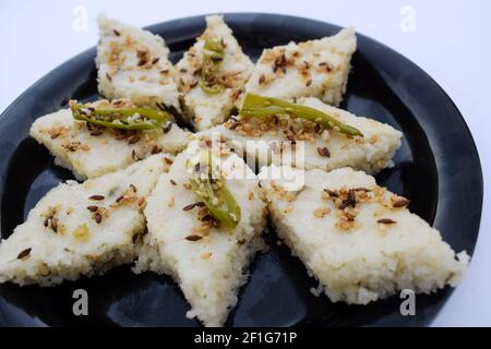Farali dishes items White farali gujarati dhokla made with sago flour ...