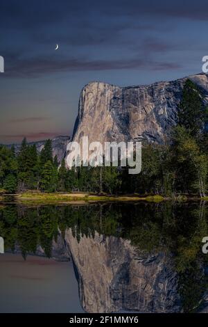 World famous rock climbing wall of El Capitan, Yosemite national park ...