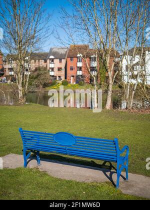 Blue Seat, and River Thames, Kings Meadow, Park and Gardens, Reading ...