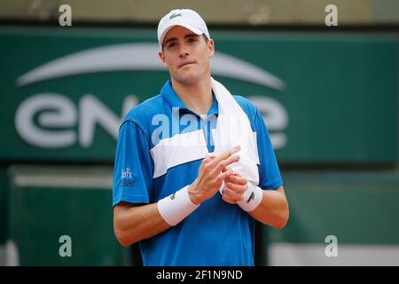 John Isner (USA) had a bulb finger, he lost against Jeremy Chardy (FRA ...