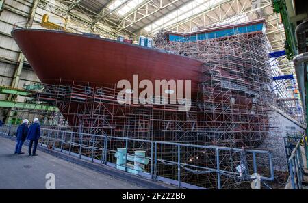 Wismar, Germany. 08th Mar, 2021. The shipbuilding hall of the MV ...