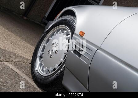 1991 W129 shape Mercerdes 500SL luxury German convertible car Stock ...