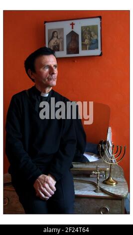 Father Neil Horan JULY 2001 Stock Photo - Alamy