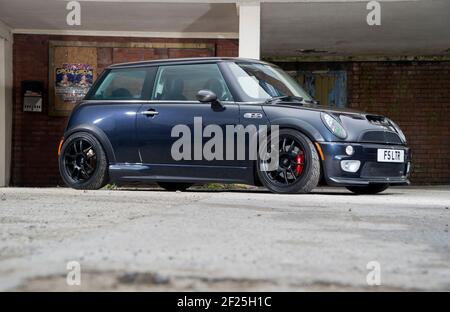 Modified R50 (first generation) Mini Cooper S Stock Photo - Alamy