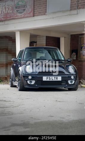 Modified R50 (first generation) Mini Cooper S Stock Photo - Alamy