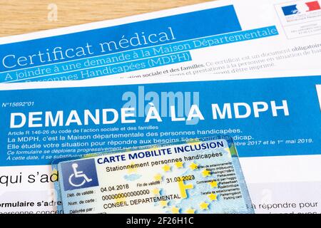 Mobility inclusion card - Parking for disabled people in France Stock ...