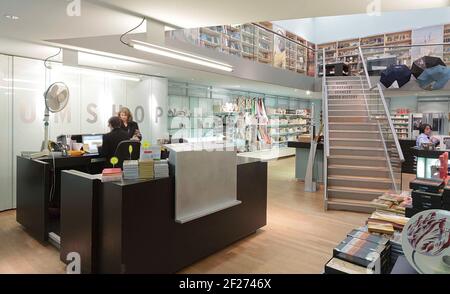 Museum shop in the Philips wing; Philips wing for renovation Stock ...