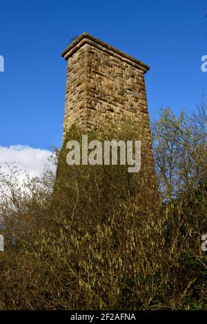 Viaduct Pillars Hook Norton Oxfordshire Stock Photo - Alamy