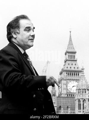 Andrew Mackinlay the Labour MP for Thurrock Stock Photo - Alamy