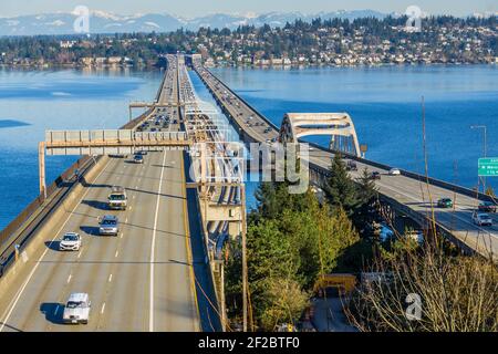 Floating bridges cross Lake Washington in Seattle Stock Photo - Alamy