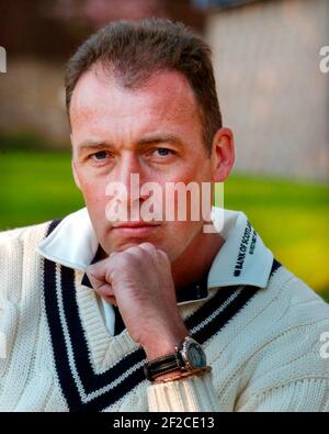 ANGUS FRASER AT LORDS 10/4/2002 PICTURE DAVID ASHDOWN Stock Photo - Alamy
